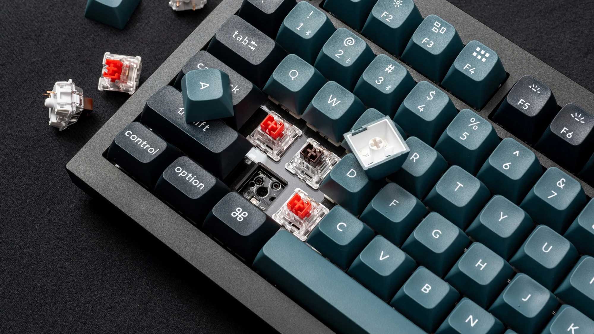 Keychron Q1 Pro Custom Base - The Masked Studio